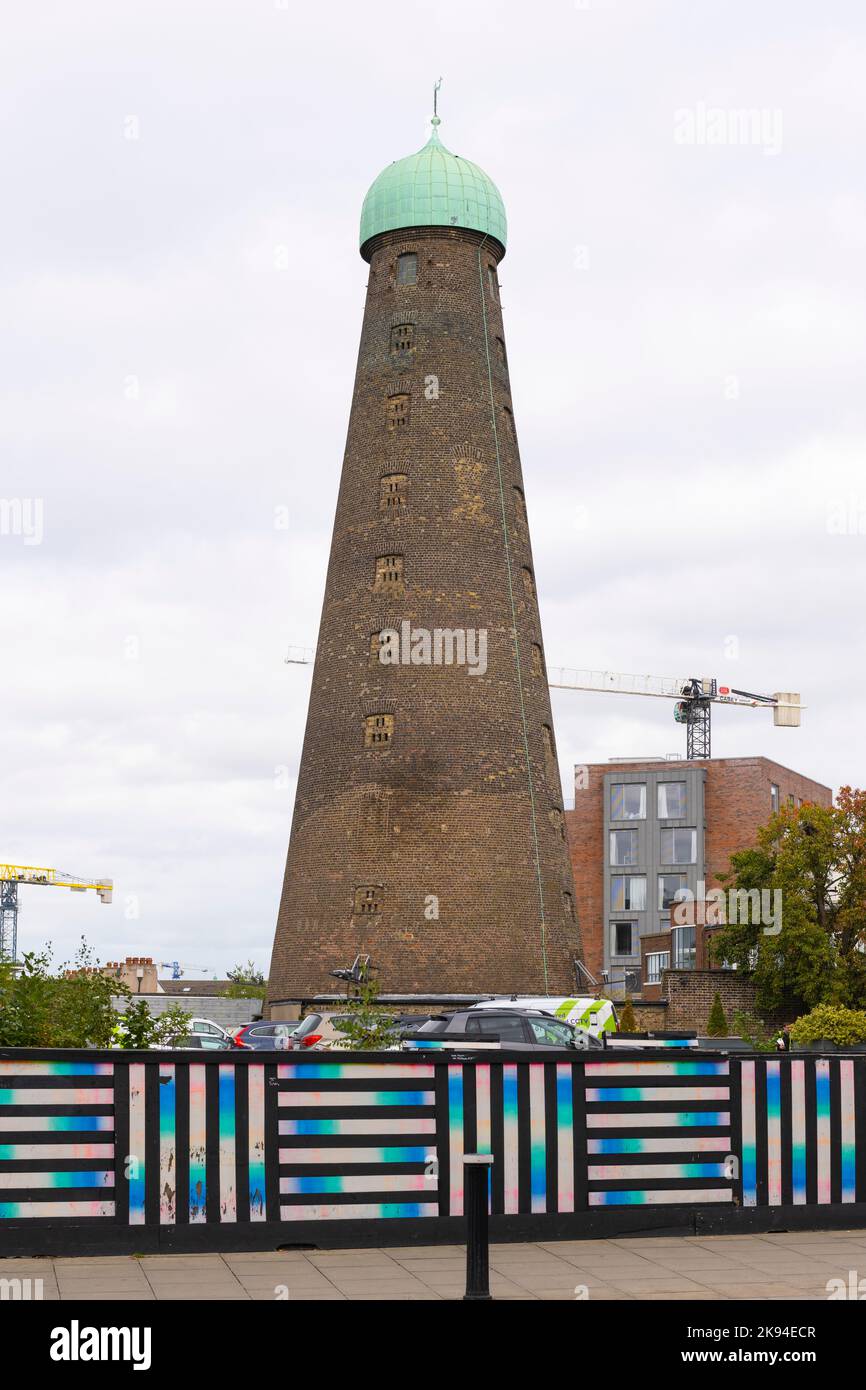 Ehemalige guinness kraftwerk -Fotos und -Bildmaterial in hoher ...
