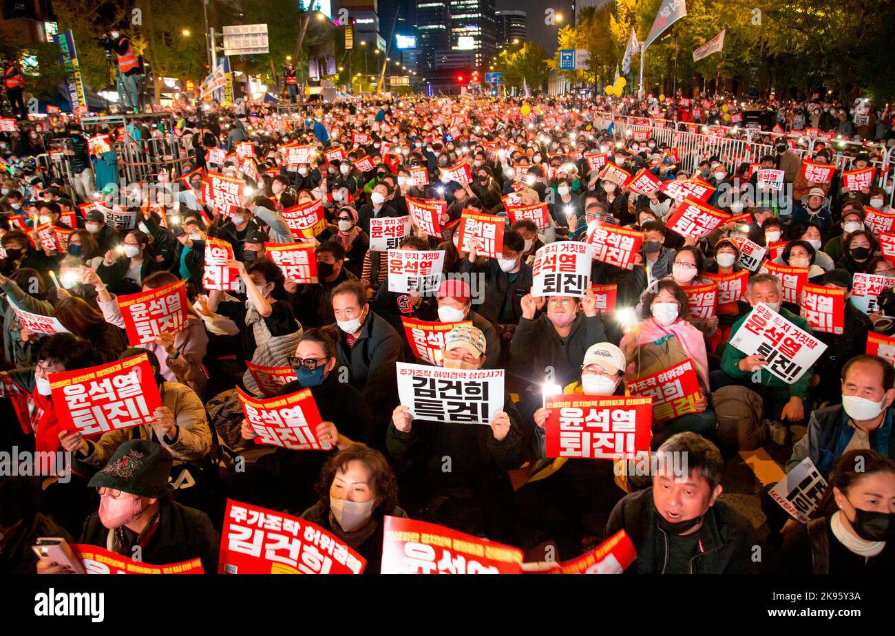 Protest gegen den Rücktritt von Präsident Yoon Suk-Yeol und ...