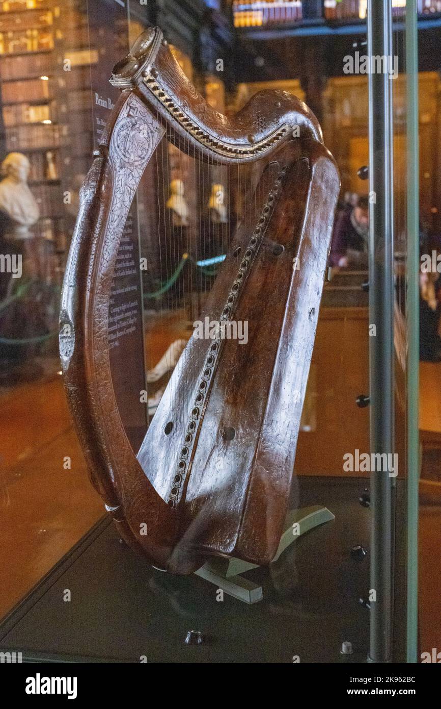Brian boru harp -Fotos und -Bildmaterial in hoher Auflösung – Alamy