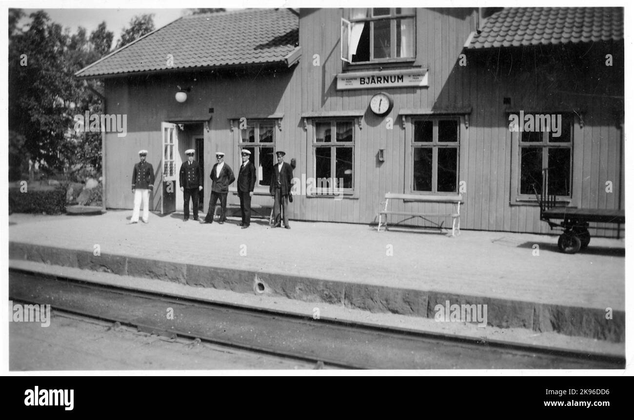 Schwedens Staatsstraßen 2 Sep 1937 Bjärnum. Bahnhof erbaut 1889 von Whj ...