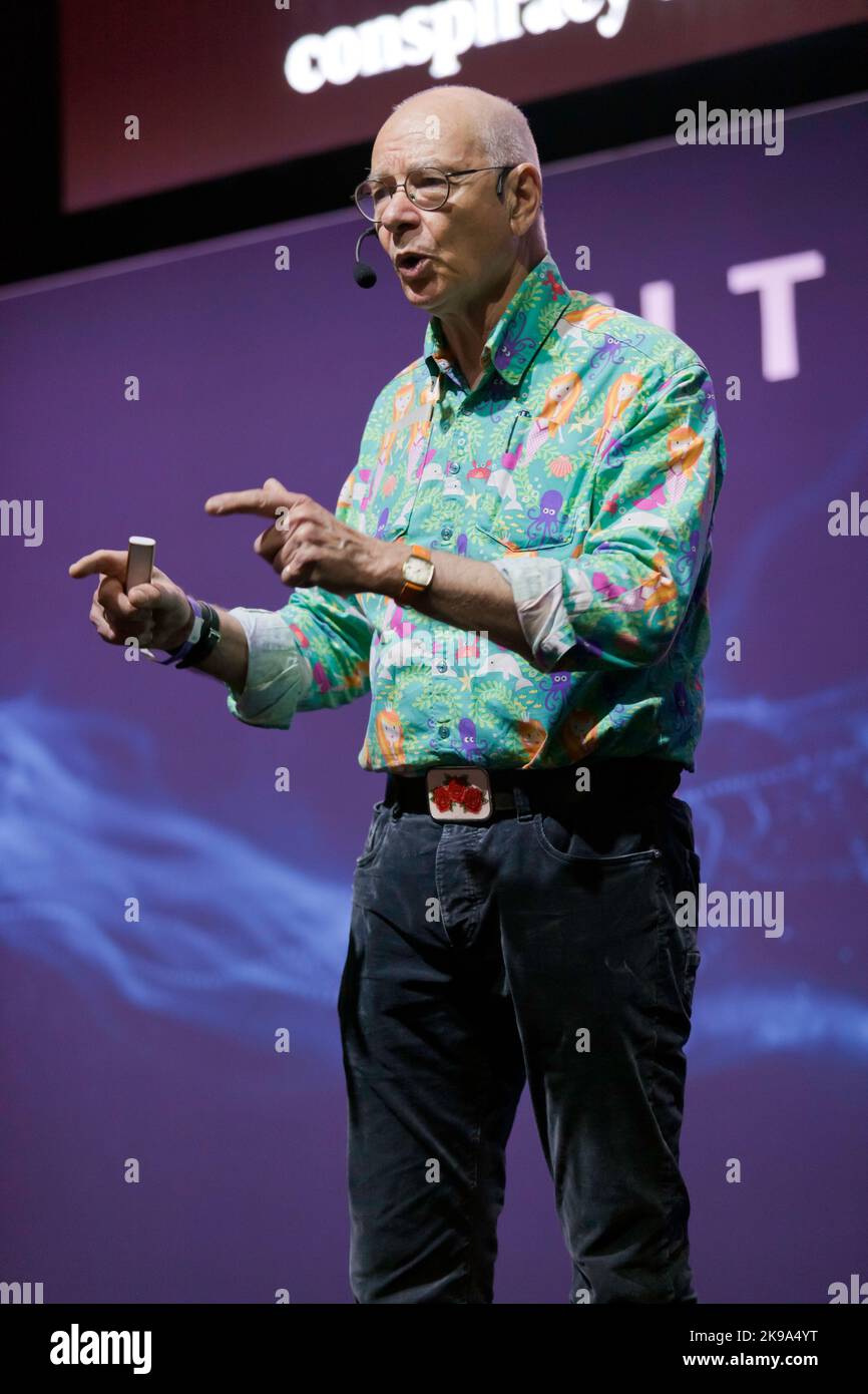 Dr karl kruszelnicki -Fotos und -Bildmaterial in hoher Auflösung – Alamy