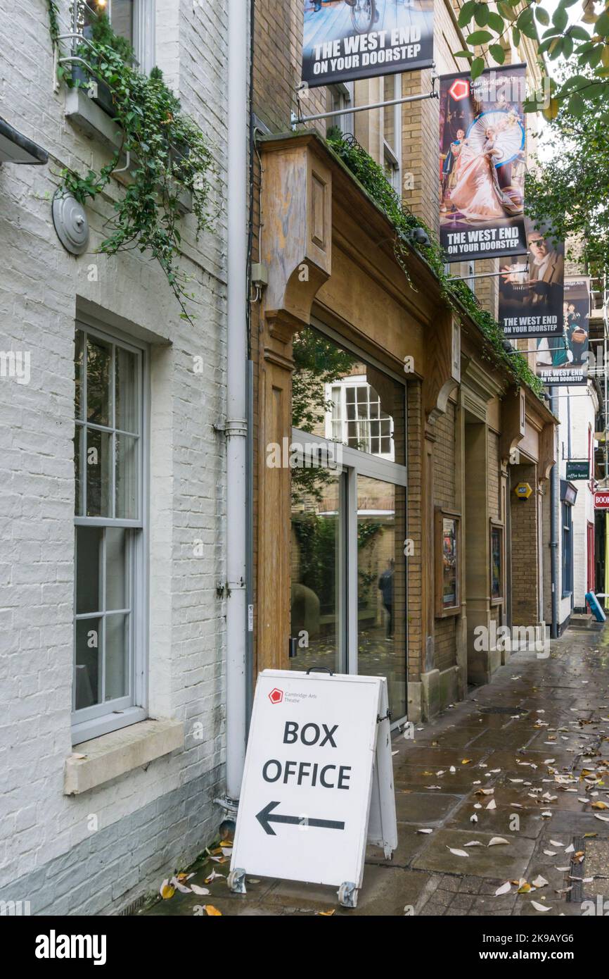 Arts theatre -Fotos und -Bildmaterial in hoher Auflösung – Alamy