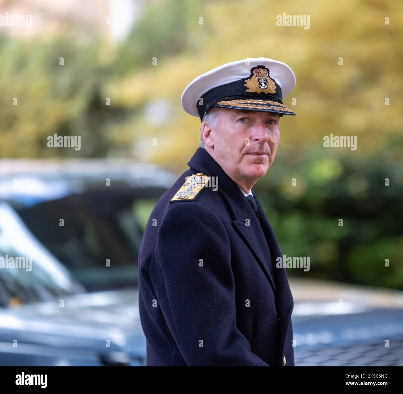 Admiral sir tony radakin kcb adc -Fotos und -Bildmaterial in hoher ...
