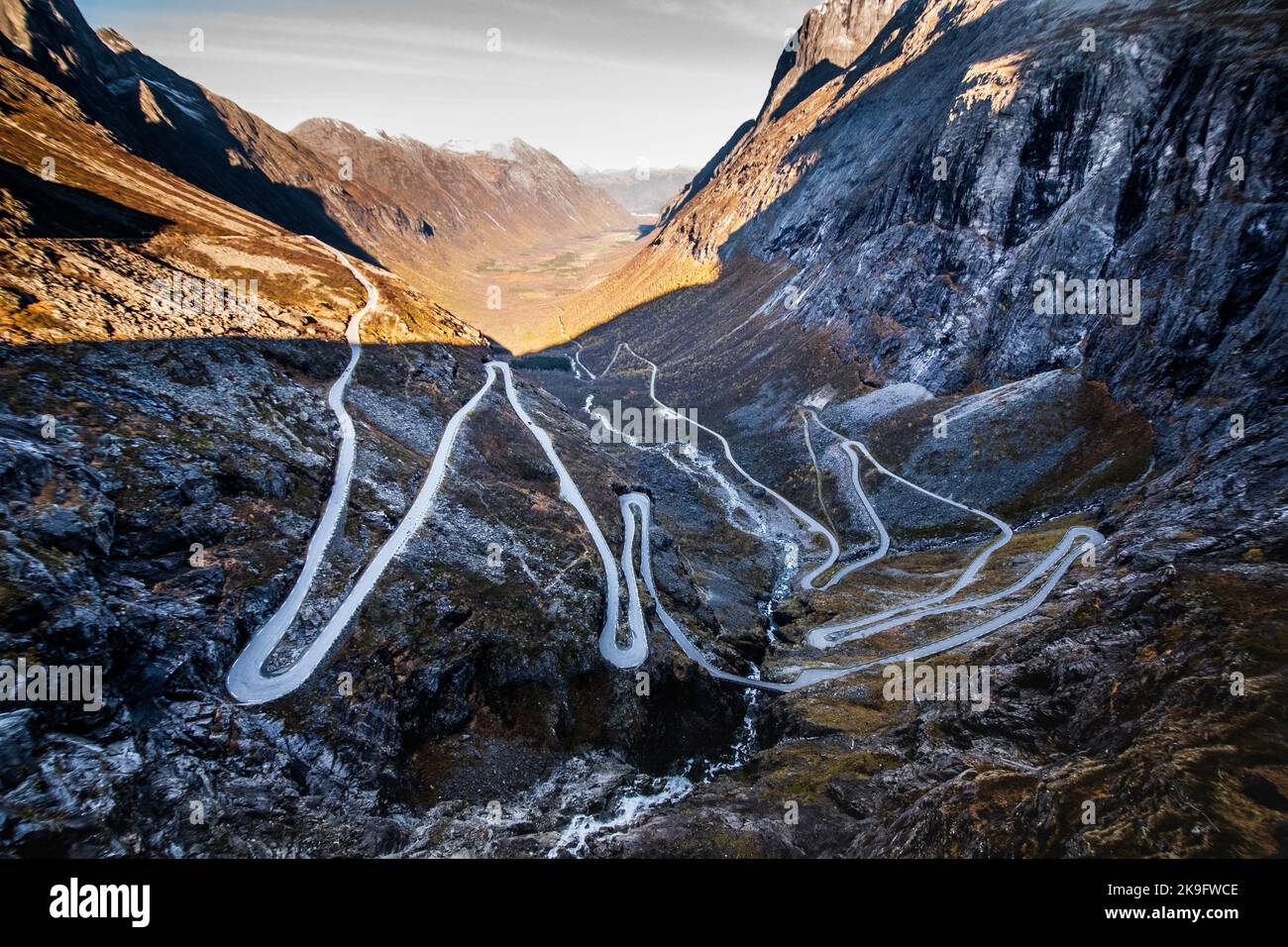 Norwegen trollstigen -Fotos und -Bildmaterial in hoher Auflösung – Alamy