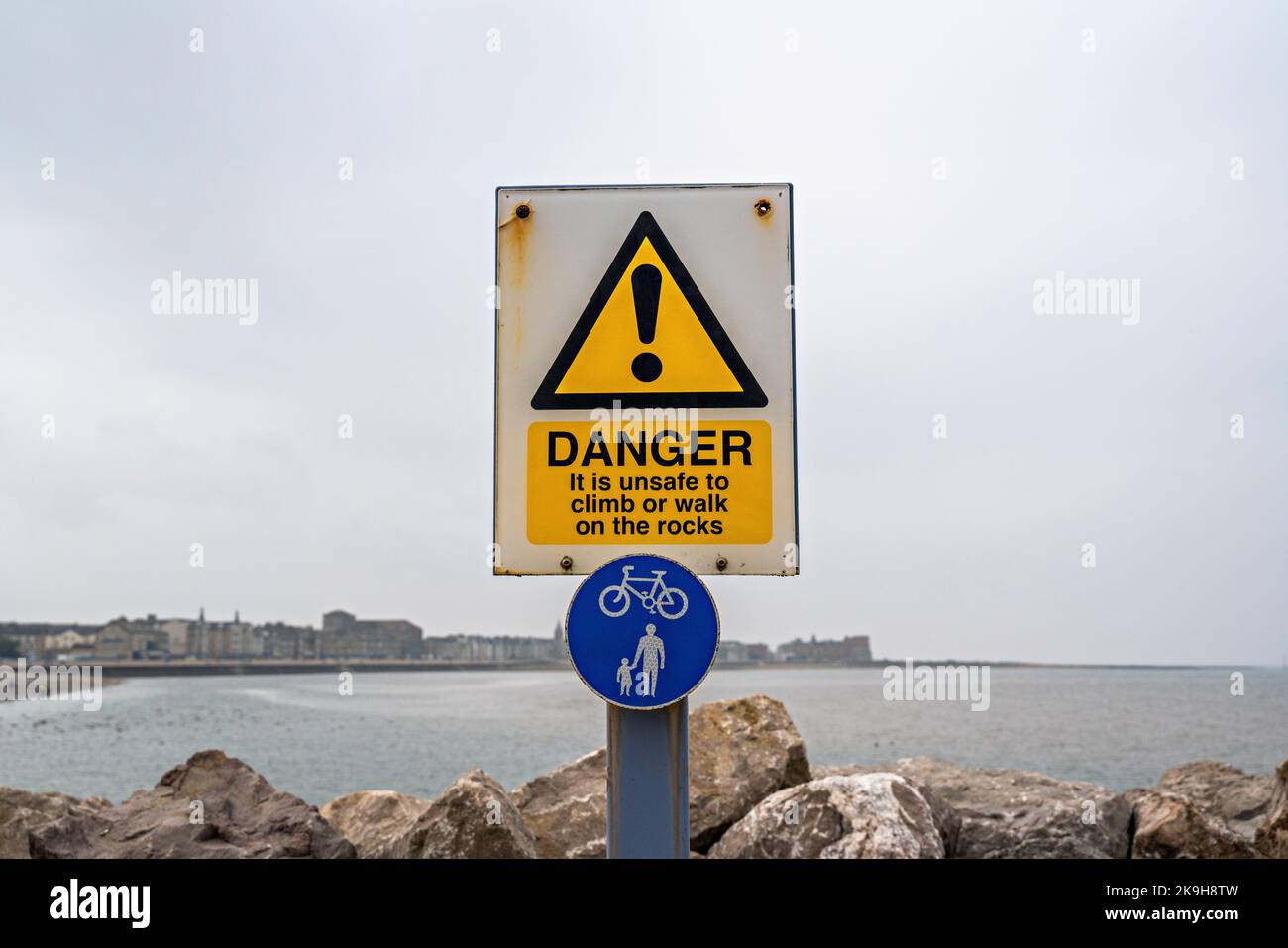 Safety precautions -Fotos und -Bildmaterial in hoher Auflösung – Alamy
