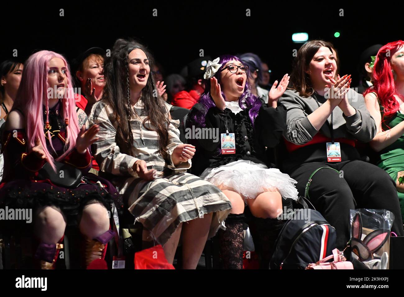 Cosplay lippensynchronisationsschlacht -Fotos und -Bildmaterial in ...