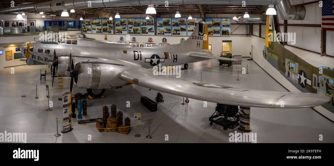 Eine Boeing B-17 Flying Fortress wird im Pima Air and Space Museum ...