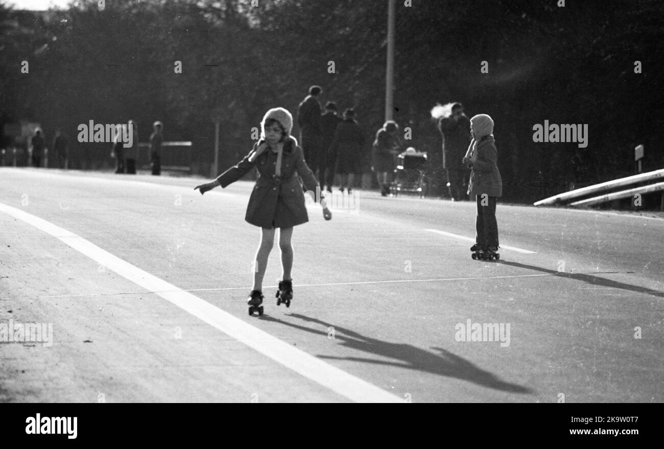ölkrise autobahn 1973 -Fotos und -Bildmaterial in hoher Auflösung – Alamy