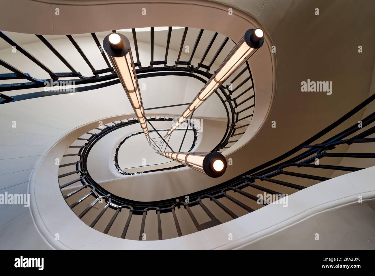 Treppenhaus treppenstufen treppen -Fotos und -Bildmaterial in hoher Auflösung – Alamy