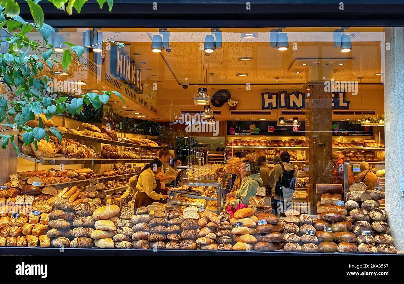 German bakery shop -Fotos und -Bildmaterial in hoher Auflösung - Seite ...