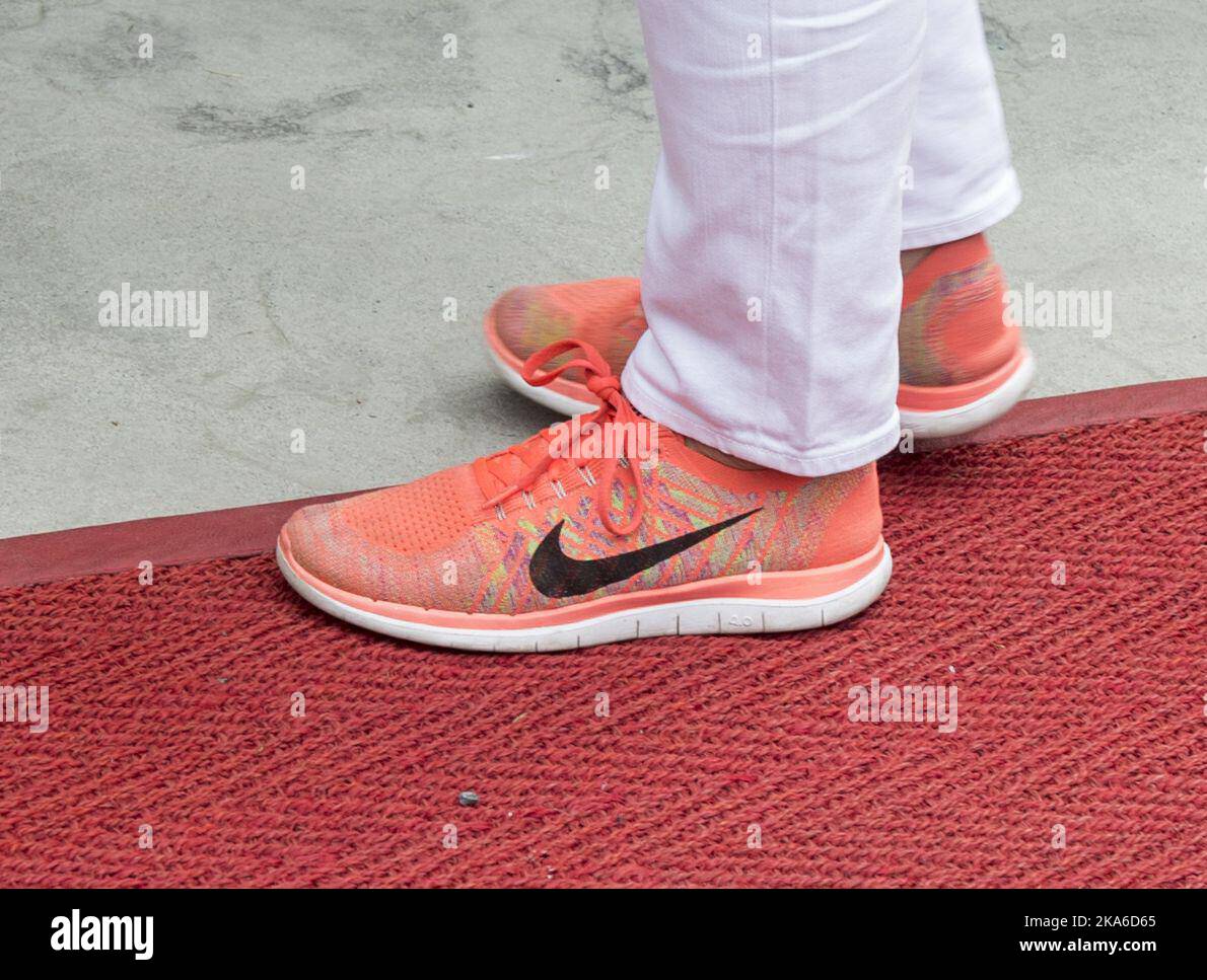 Norwegen, Stiklestad 20150724: Kronprinz Haakon und Kronprinzessin ...