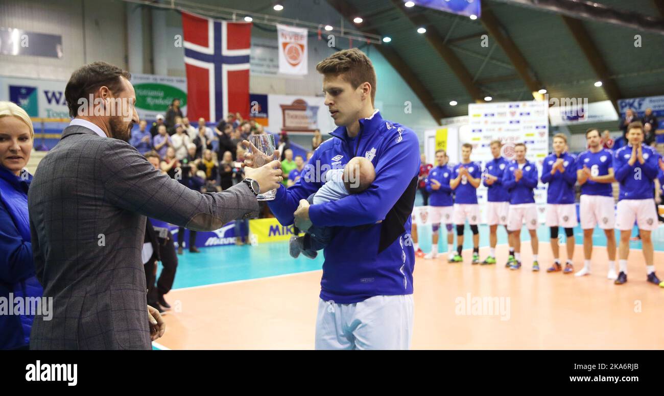 OSLO, Norwegen 20170114. Pokalfinale im Volleyball für Männer zwischen ...