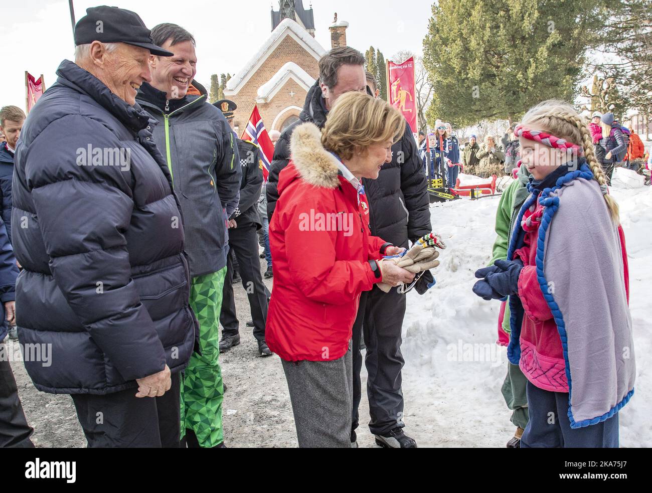 Lillehammer, Norwegen 20190216. Königin Sonja, präsident Tom Tvedt vom ...