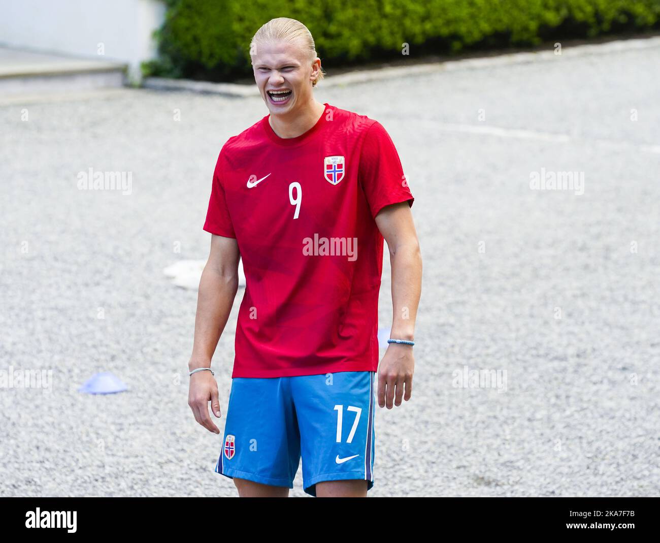 Erling haaland family -Fotos und -Bildmaterial in hoher Auflösung – Alamy