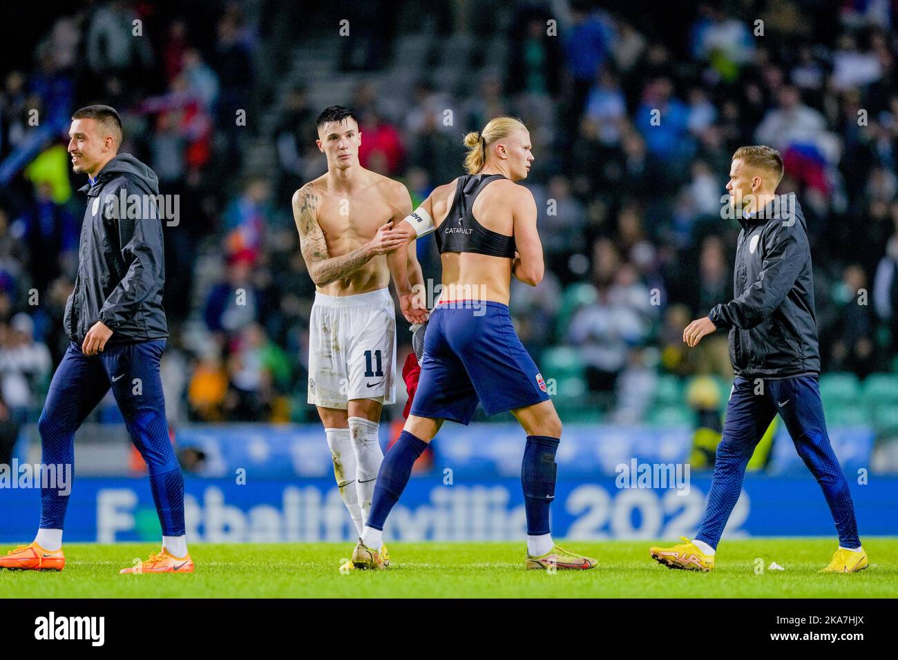 Ljubljana, Slowenien 20220924. Erling Braut Haaland und der Slowene ...