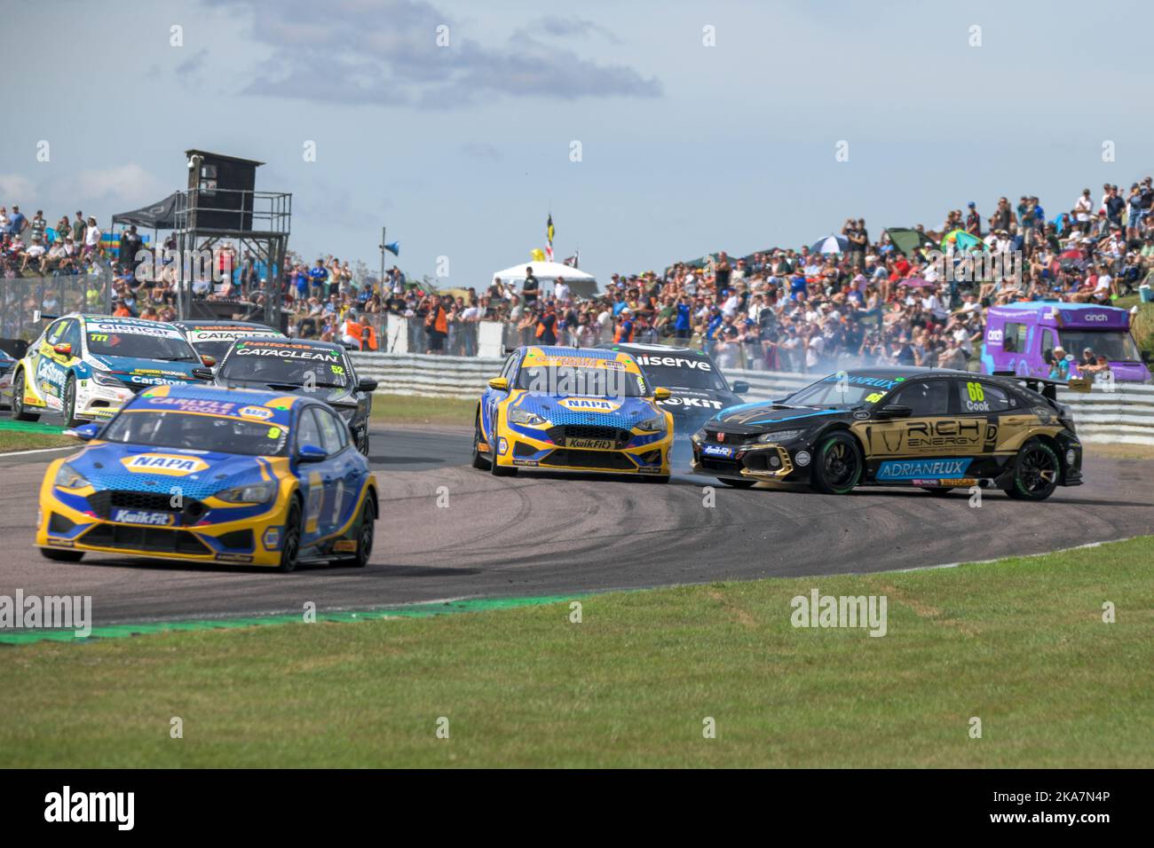 Gastgeber von motorsportveranstaltungen -Fotos und -Bildmaterial in hoher Auflösung – Alamy