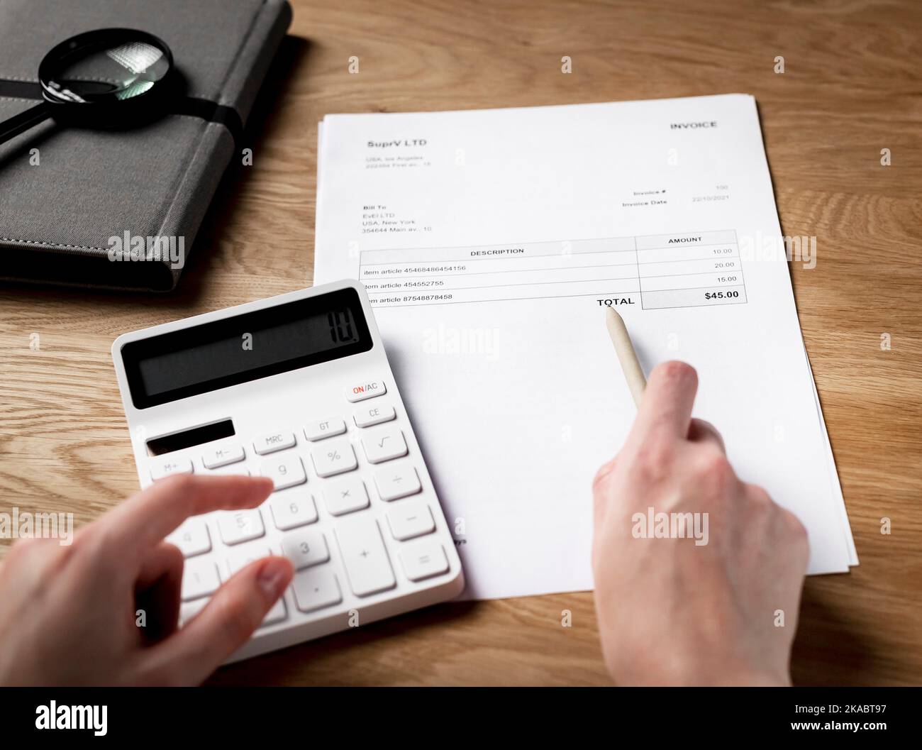 Factura de papel -Fotos und -Bildmaterial in hoher Auflösung – Alamy