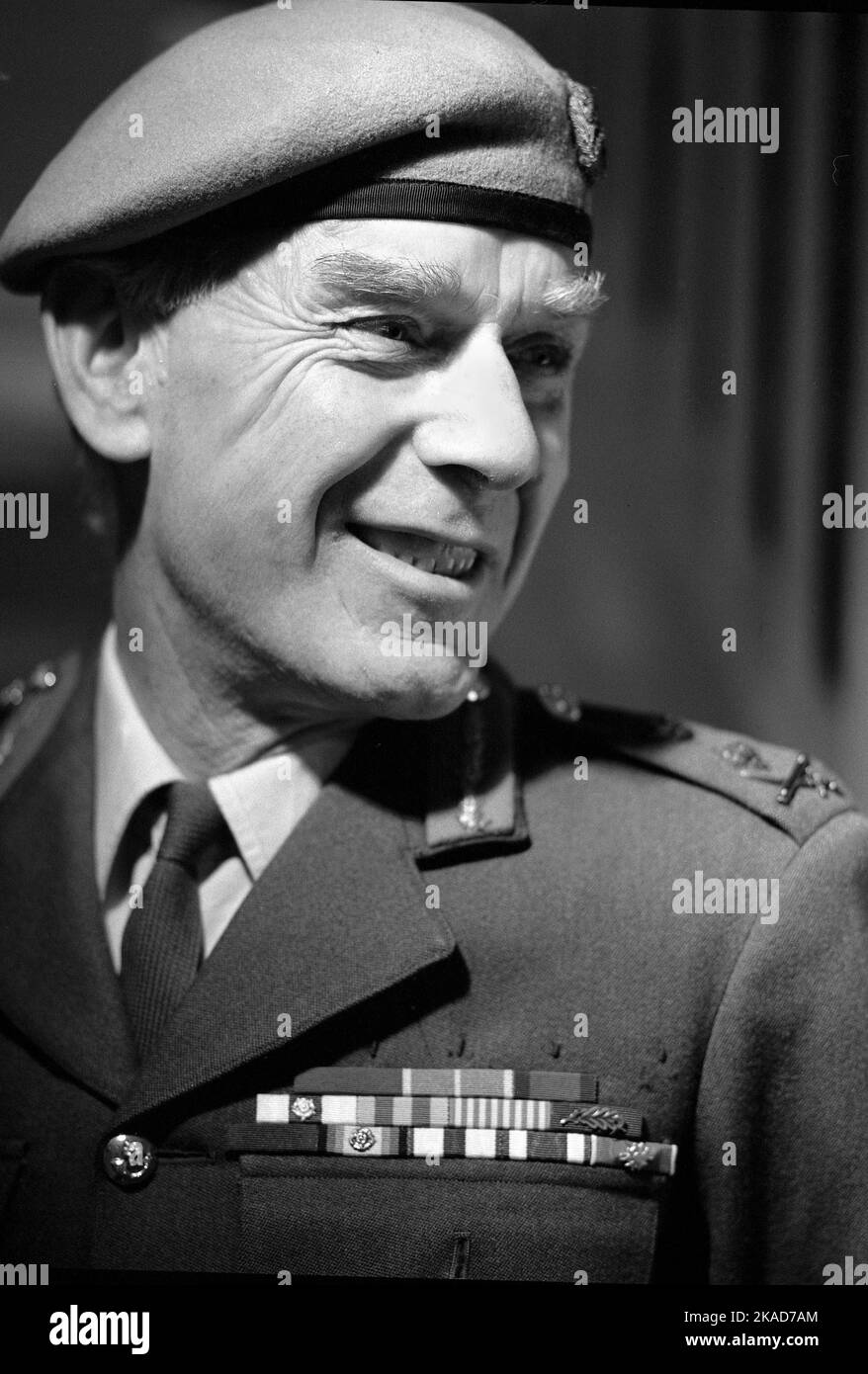 Sir peter de la billière -Fotos und -Bildmaterial in hoher Auflösung ...