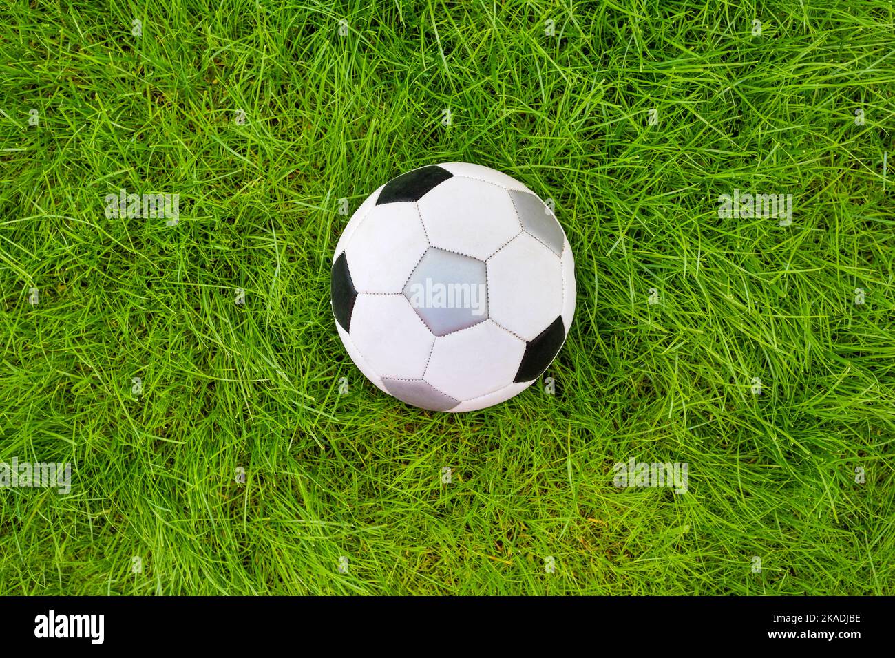 Fussballfeld von oben -Fotos und -Bildmaterial in hoher Auflösung – Alamy