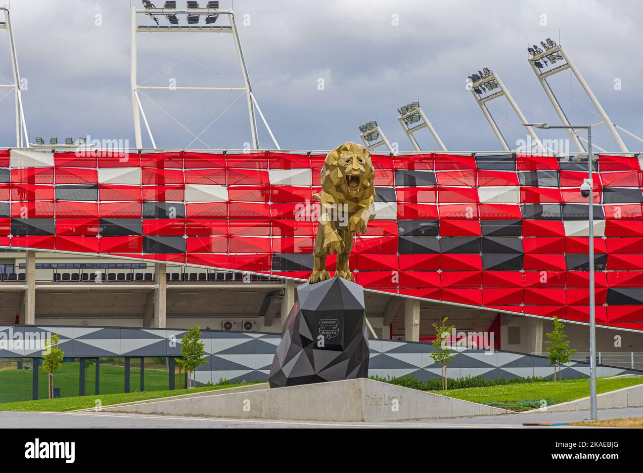 Neues bozsik stadion -Fotos und -Bildmaterial in hoher Auflösung – Alamy