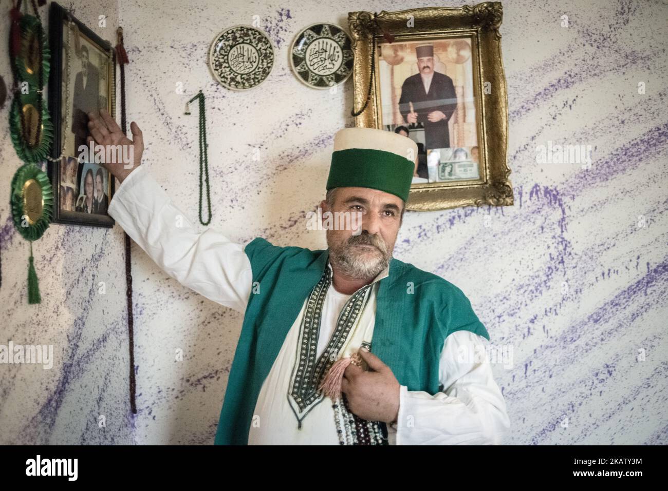 Besnik Muja in seiner Wohnung in Tosin Bunar, Belgrad, Serbien am 17 ...