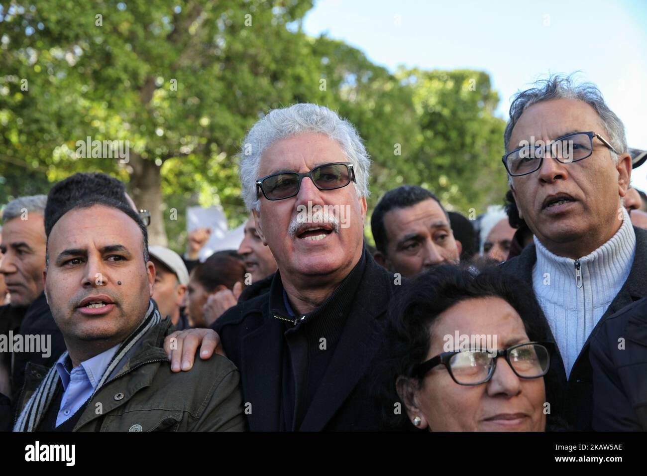 Hamma Hammami (C), Anführer der Volksfront, nimmt am 14. Januar 2018 an ...