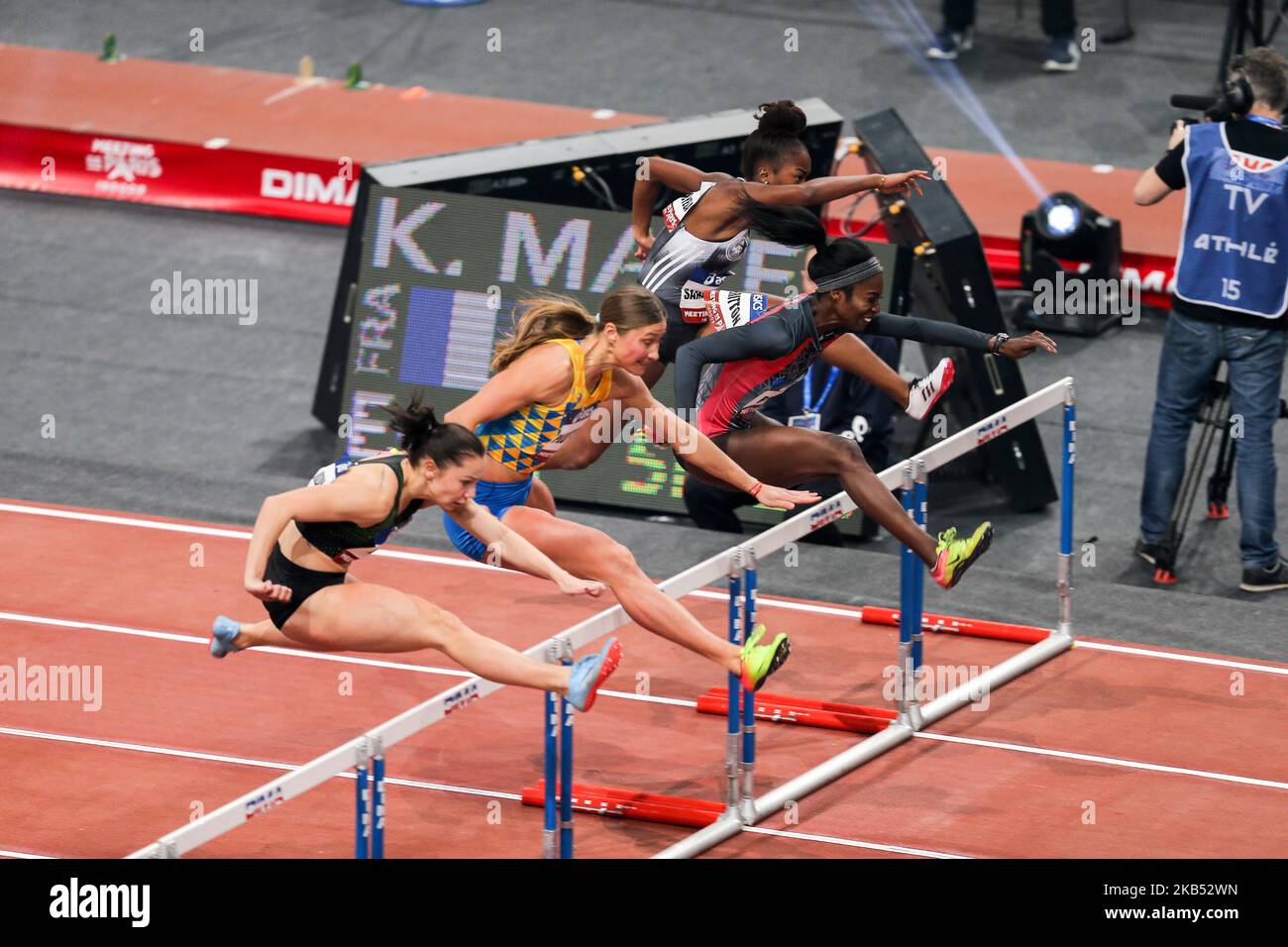 Von links nach rechts: Luca Kozak (Hun), Hanna Plotitsya (Ukr), Evonne ...