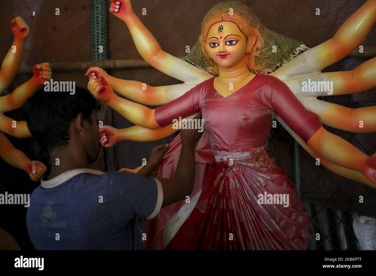 Durga puja in dhaka -Fotos und -Bildmaterial in hoher Auflösung – Alamy