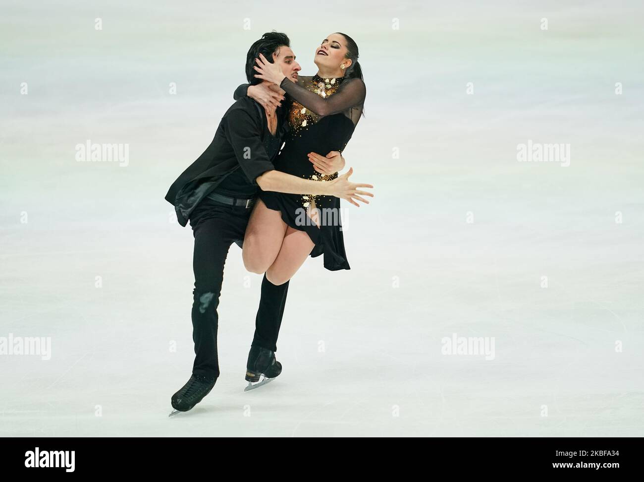 Jasmine Tessari und Francesco Fioretti aus Italien in Aktion beim Ice ...