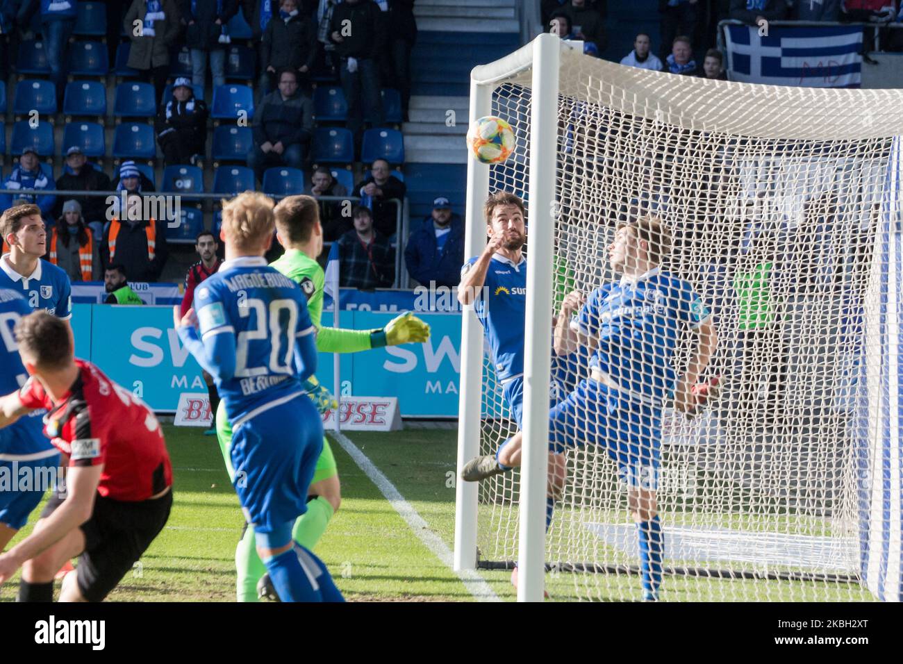 Christian Beck aus Magdeburg rettet am 3 auf der Strecke. Bundesliga ...