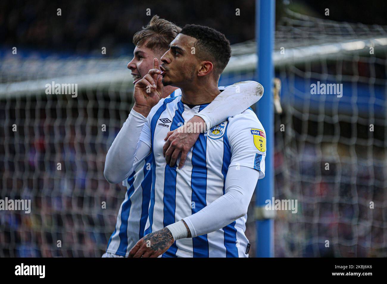 Huddersfield town gegen charlton athletic -Fotos und -Bildmaterial in ...