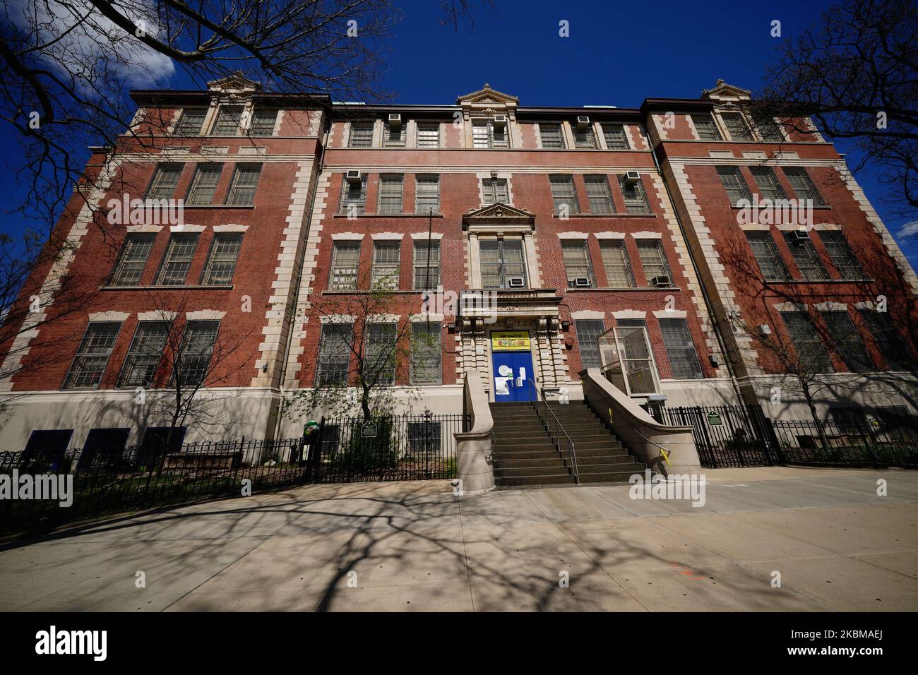 Suydam magnet schule -Fotos und -Bildmaterial in hoher Auflösung – Alamy