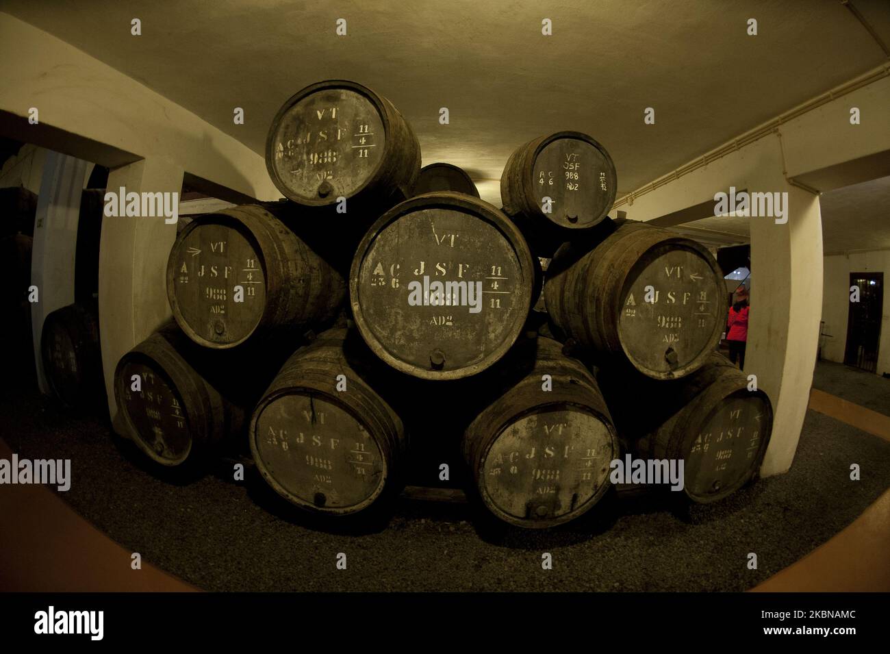 Krohn weinkeller -Fotos und -Bildmaterial in hoher Auflösung – Alamy