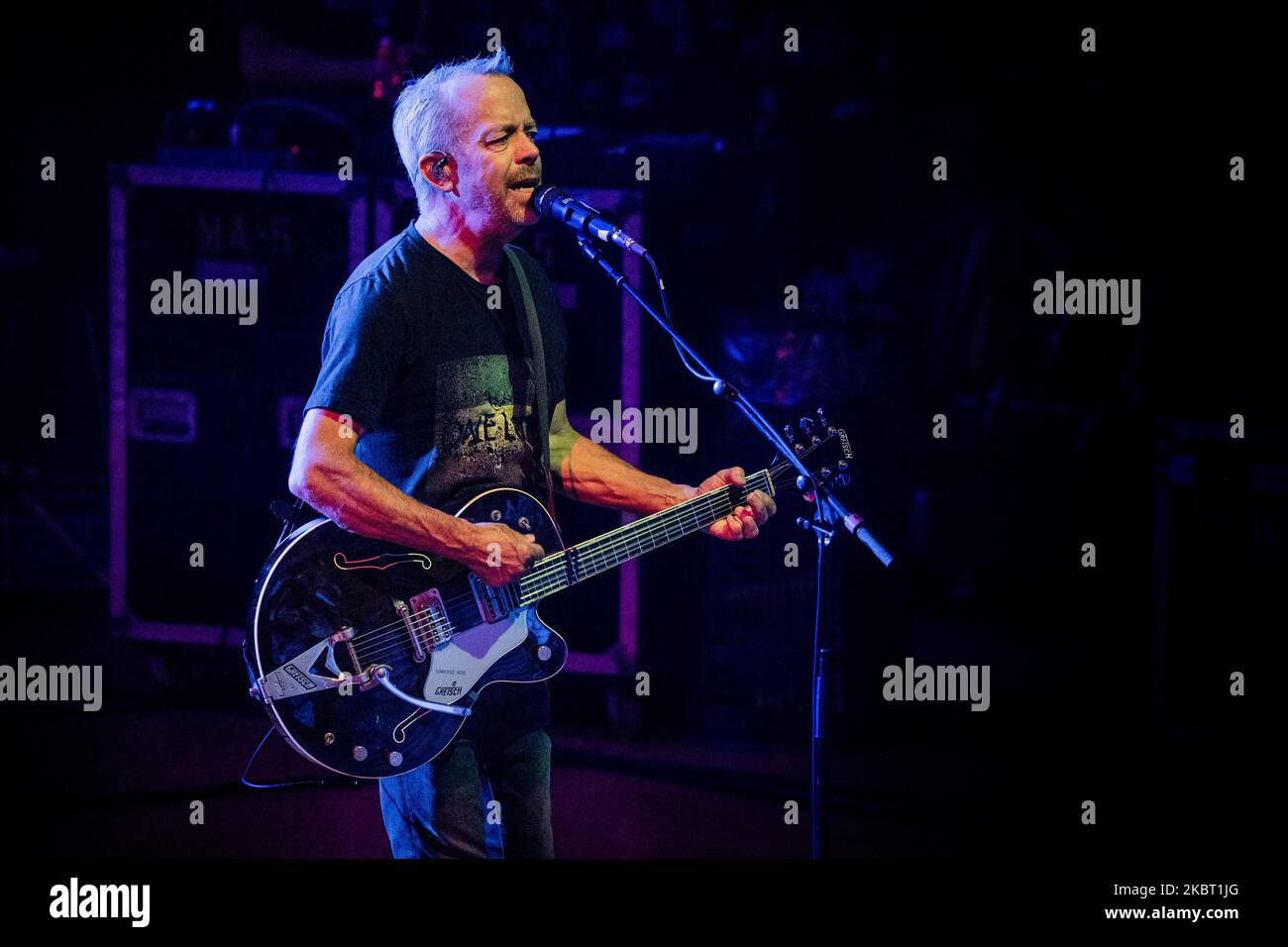 Counting crows bassist -Fotos und -Bildmaterial in hoher Auflösung – Alamy