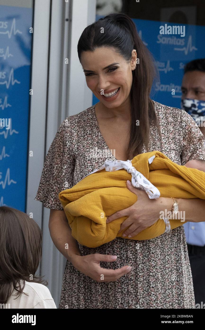 Niño recien nacido maximo adriano -Fotos und -Bildmaterial in hoher ...