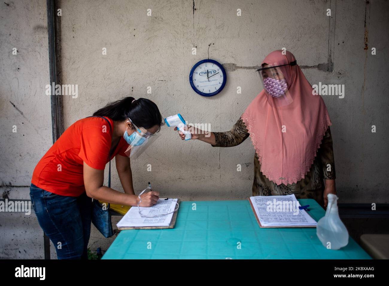 E jeepney terminal -Fotos und -Bildmaterial in hoher Auflösung – Alamy