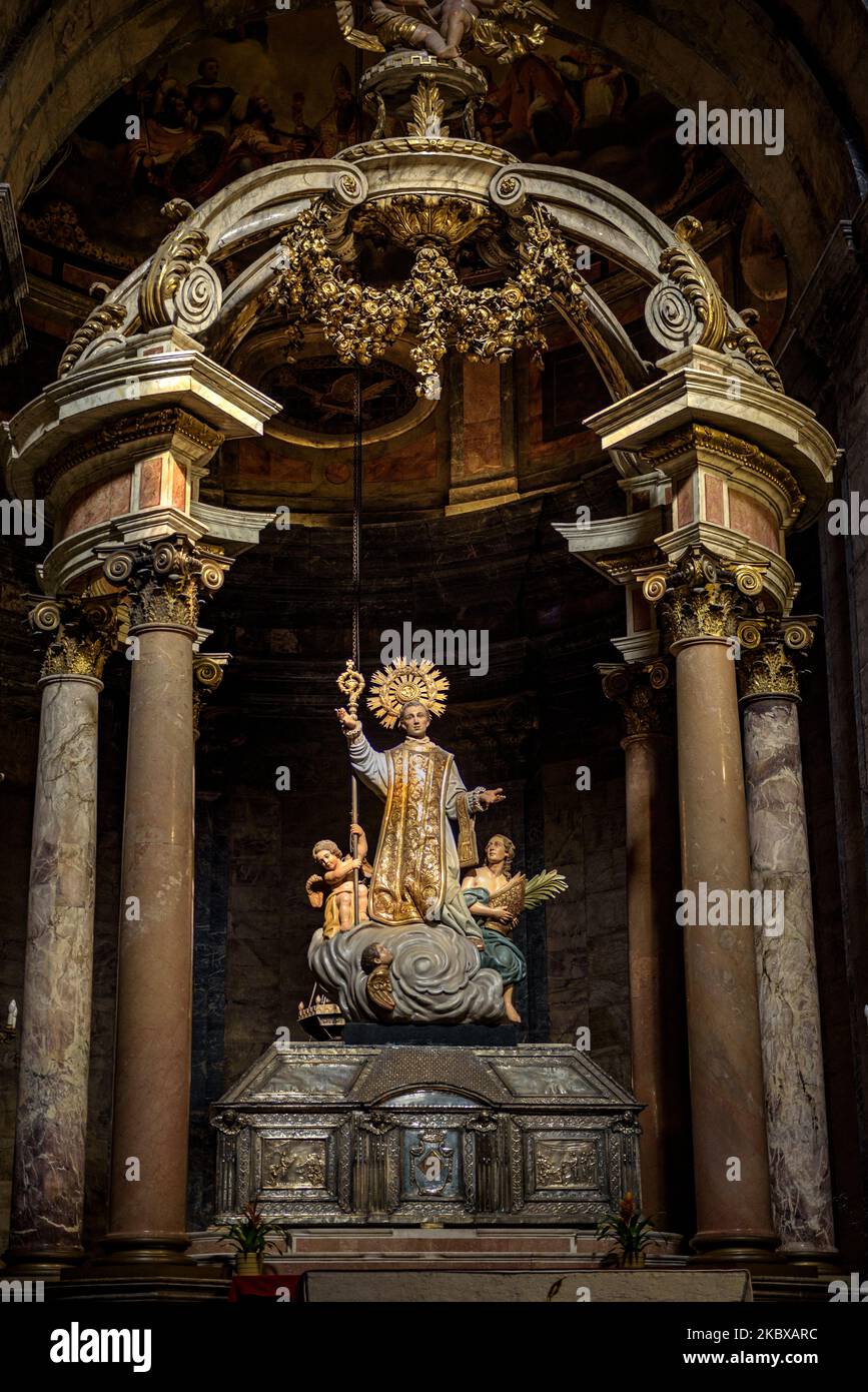 Barockkapelle von Sant Narcís, in der Basilika von Sant Feliu in Girona ...