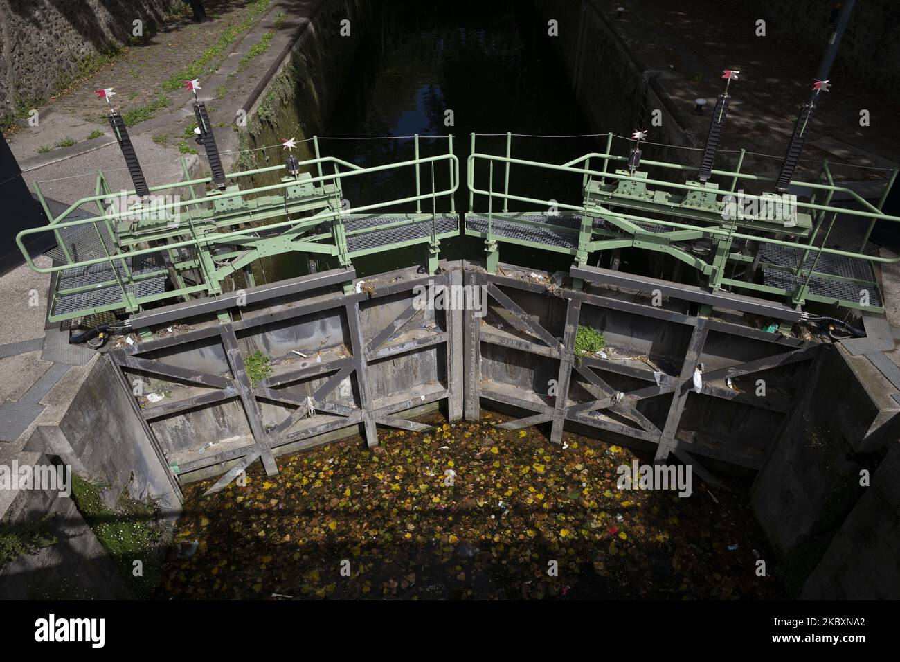 Der Kanal Saint-Martin ist ein 4,55 km langer Kanal. Es verläuft durch ...