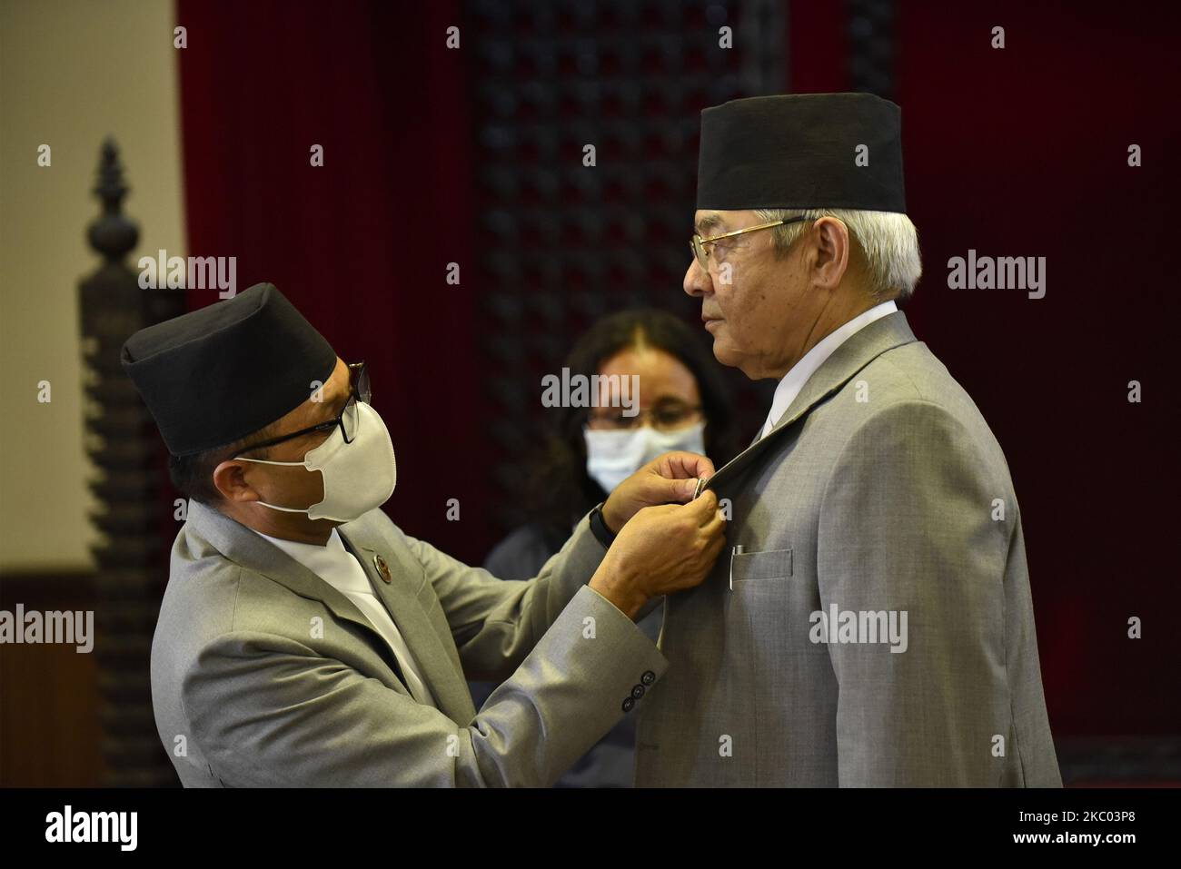 Nationalversammlungsvorsitzender ganesh prasad timalsina -Fotos und -Bildmaterial in hoher ...