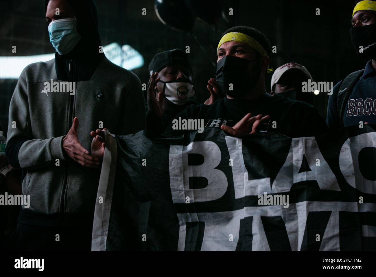 Am 14. Oktober 2020 versammelten sich Familien mit Polizeibrutalität ...