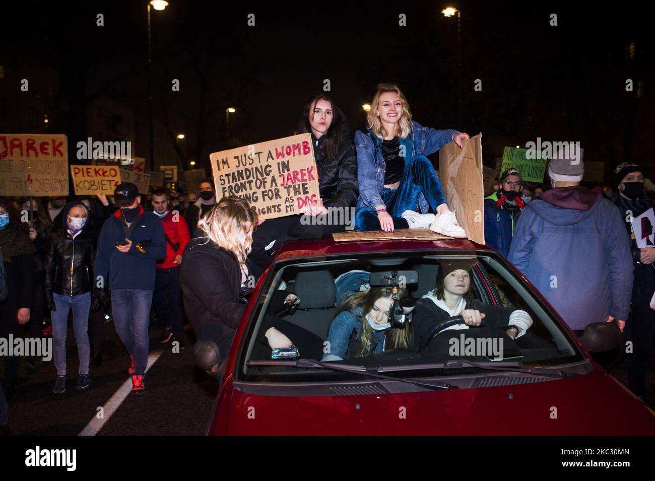 Marsz na warszawe -Fotos und -Bildmaterial in hoher Auflösung – Alamy