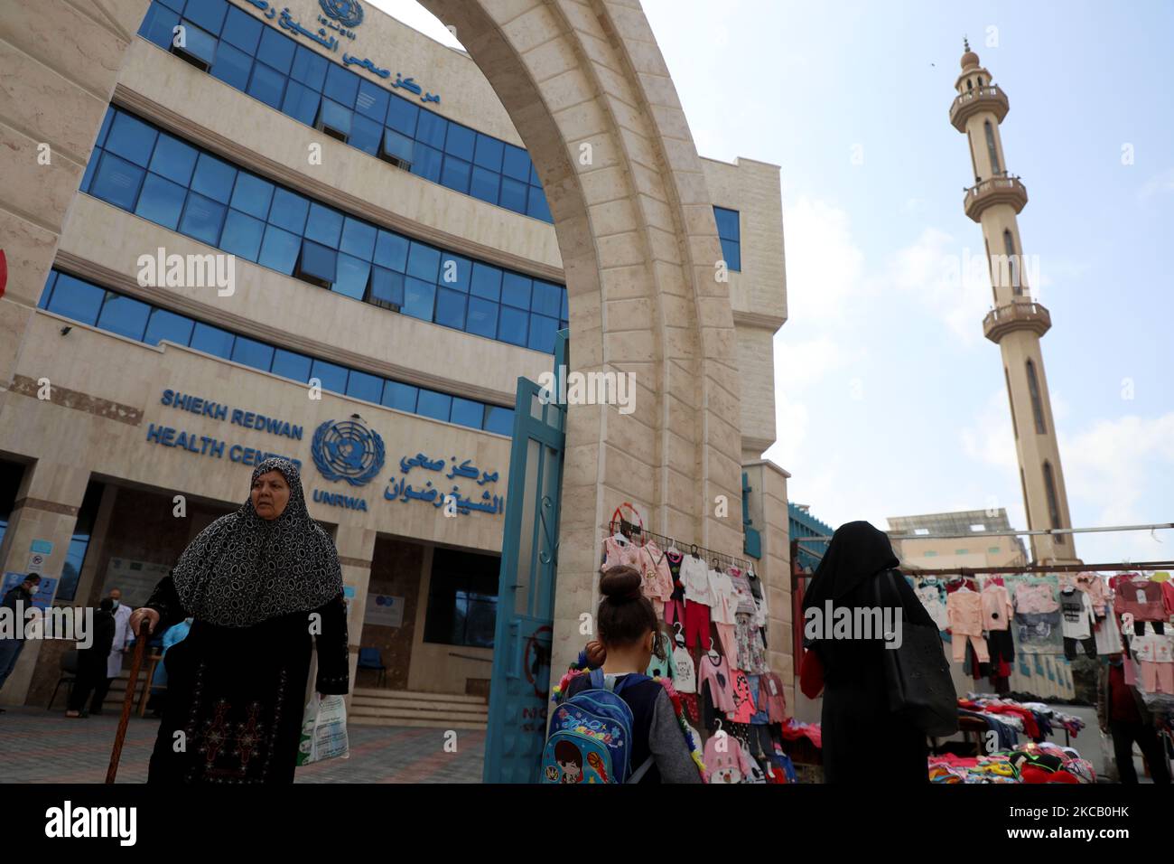 Unrwa s sheikh redwan klinik -Fotos und -Bildmaterial in hoher ...