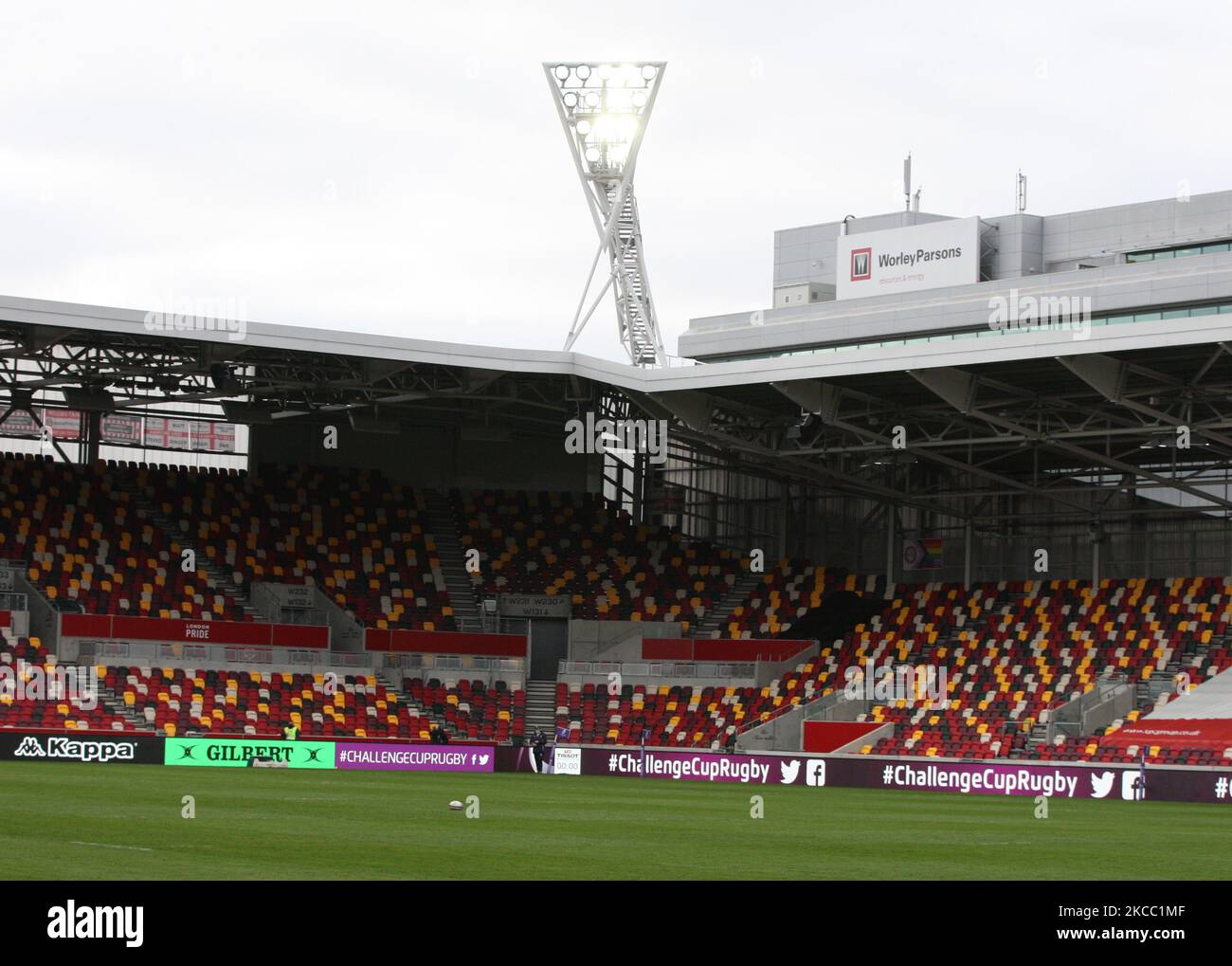 Estadio de brentford -Fotos und -Bildmaterial in hoher Auflösung – Alamy