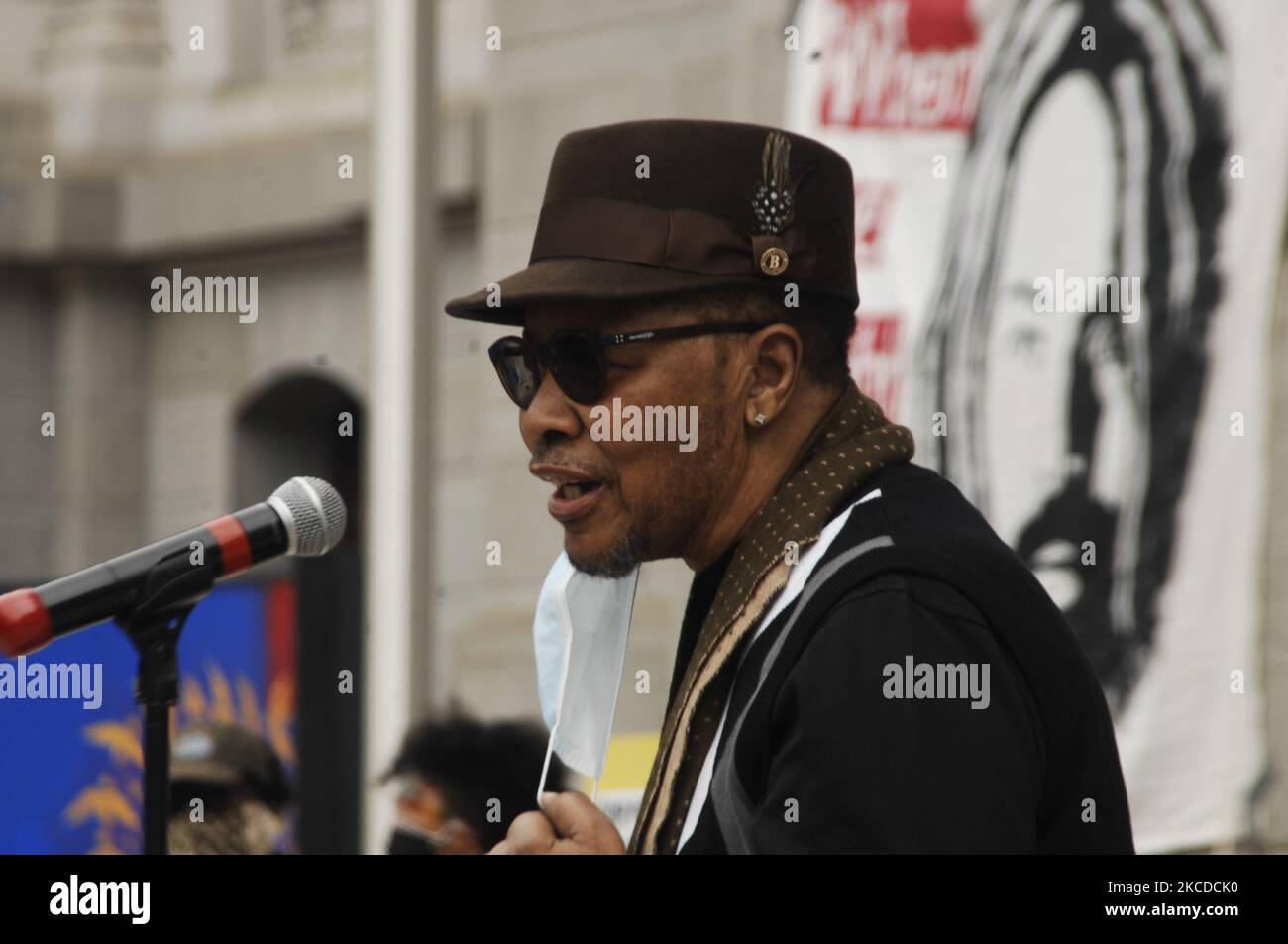 Mumia abu jamals bruder keith cook -Fotos und -Bildmaterial in hoher ...