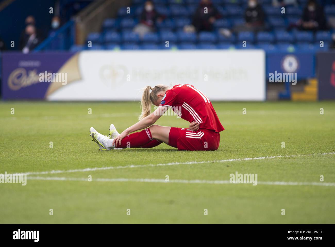 Lea schuller vom fc bayern -Fotos und -Bildmaterial in hoher Auflösung ...
