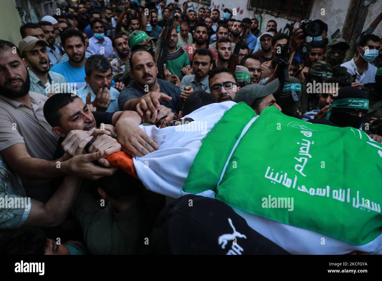 Ahmad zaki abu hassera -Fotos und -Bildmaterial in hoher Auflösung – Alamy Ahmad zaki abu hassera -Fotos und -Bildmaterial in hoher Auflösung – Alamy