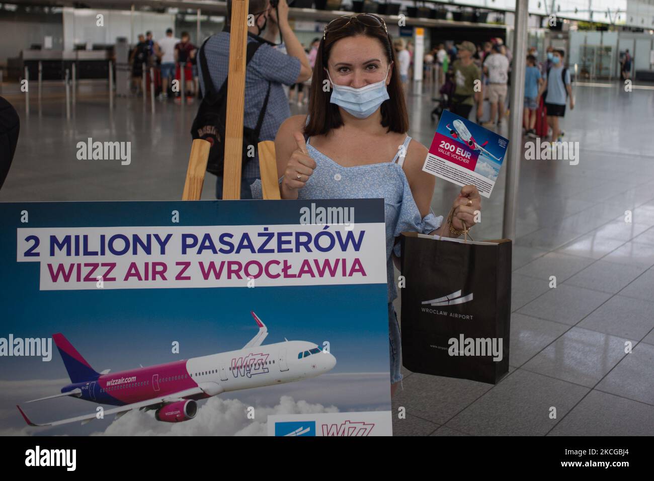 2 millionster kunde -Fotos und -Bildmaterial in hoher Auflösung – Alamy