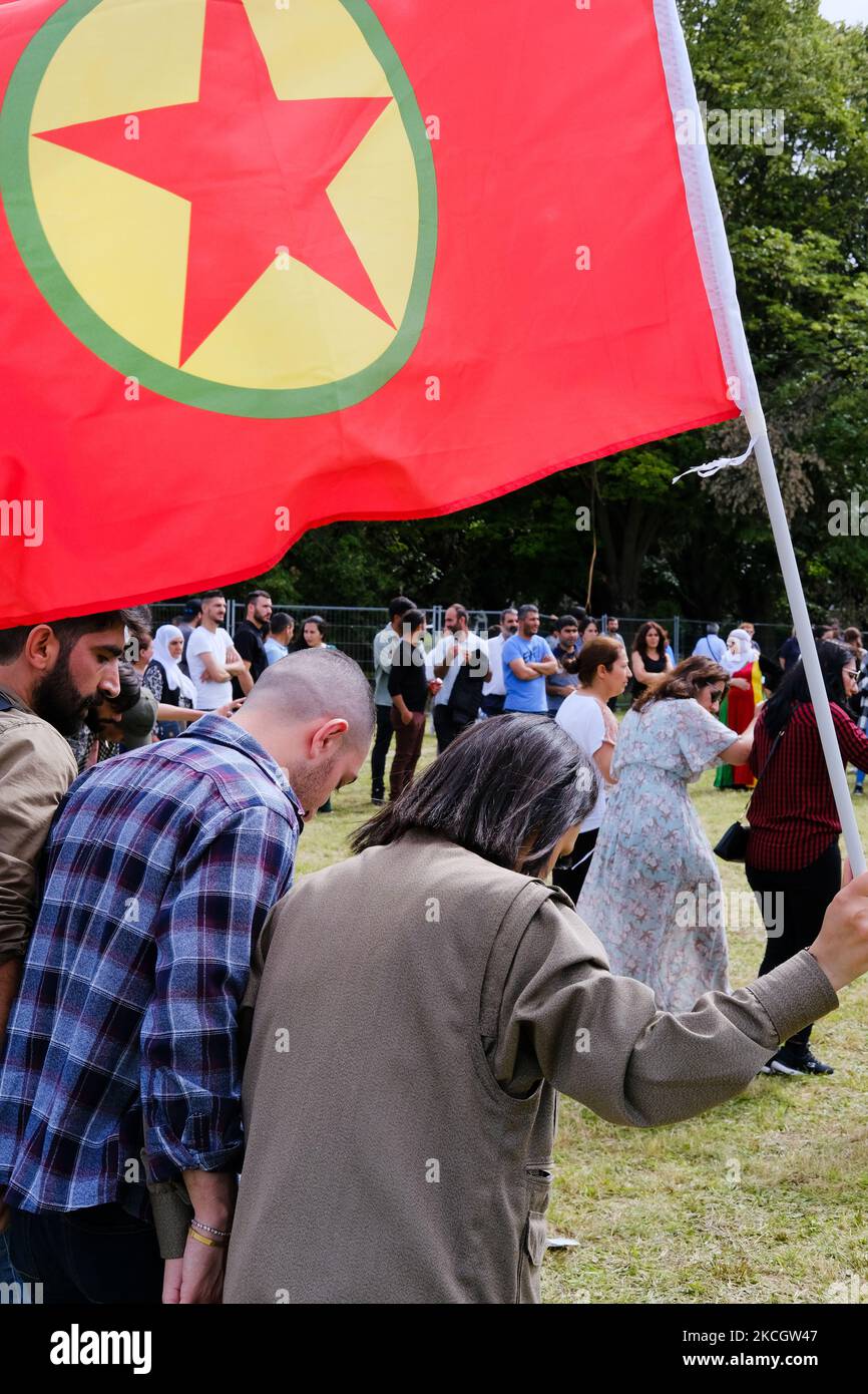 Pkk flag -Fotos und -Bildmaterial in hoher Auflösung – Alamy