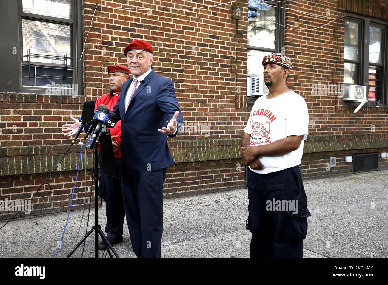 Nypd gang einheit -Fotos und -Bildmaterial in hoher Auflösung – Alamy