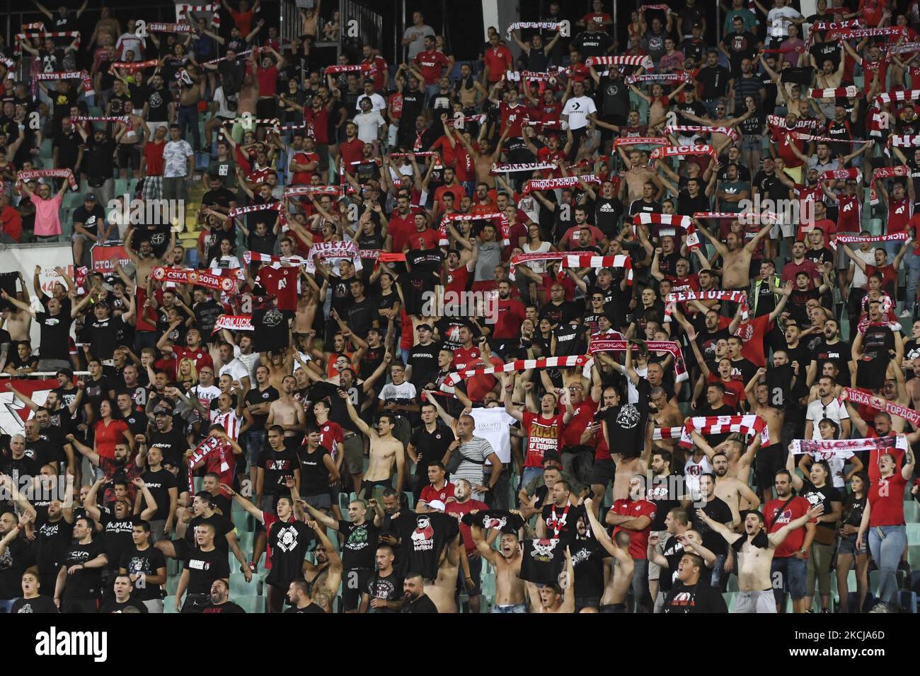 Qualifikations hinspiel der uefa europa conference league -Fotos und ...